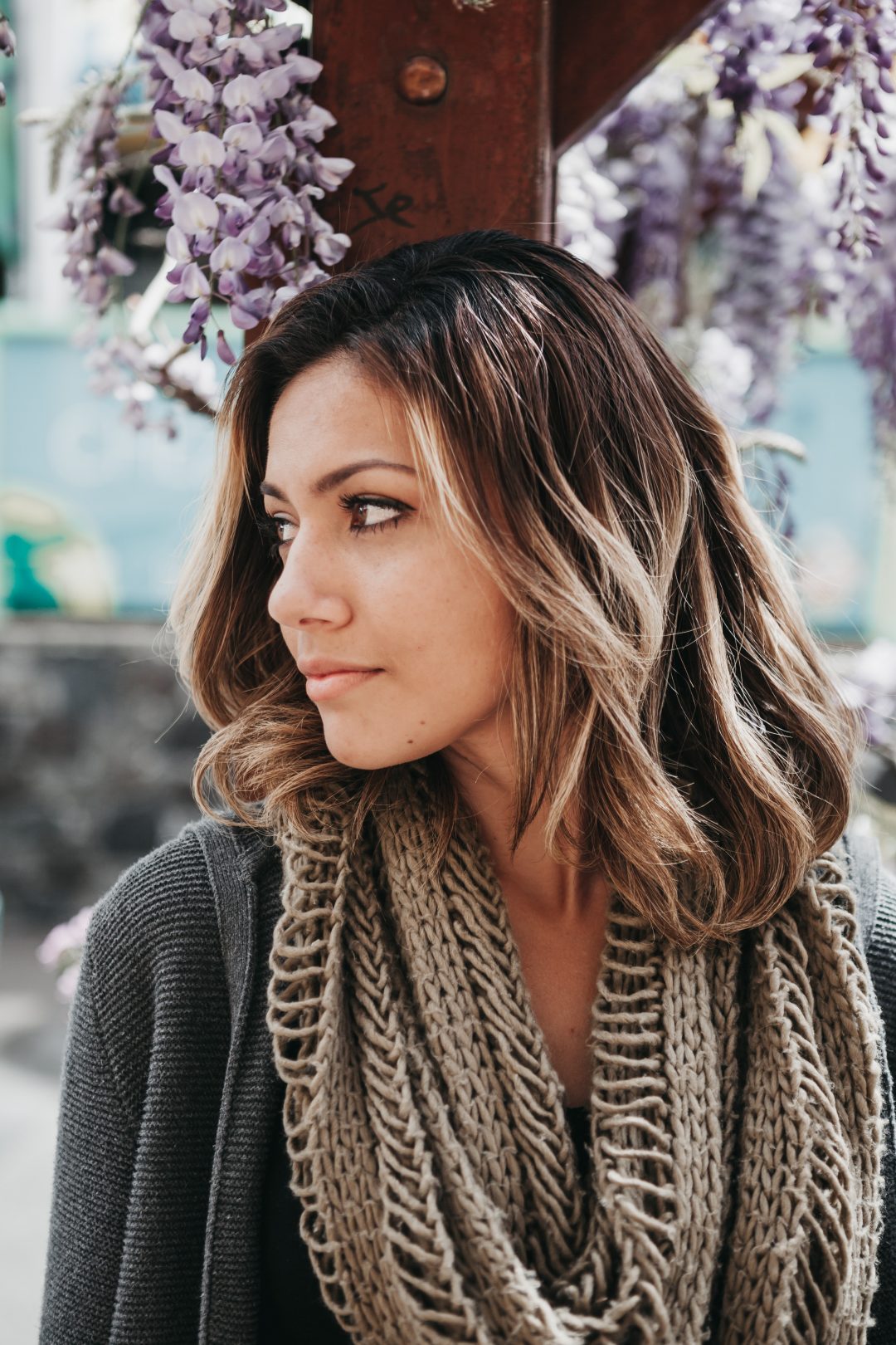 Frosted Hair vs Highlights: What’s the Difference?